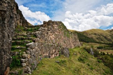 Puka Pukara - The Red Fort of Inca Ruins