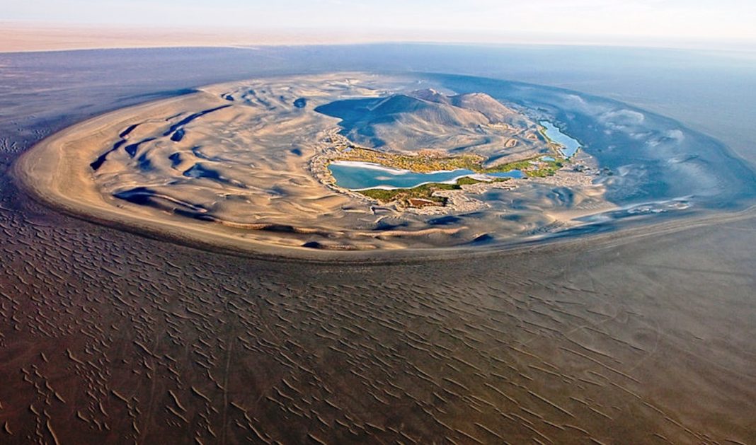 Waw-an-Namus ! A Vocanic Crater of Libya - Charismatic Planet