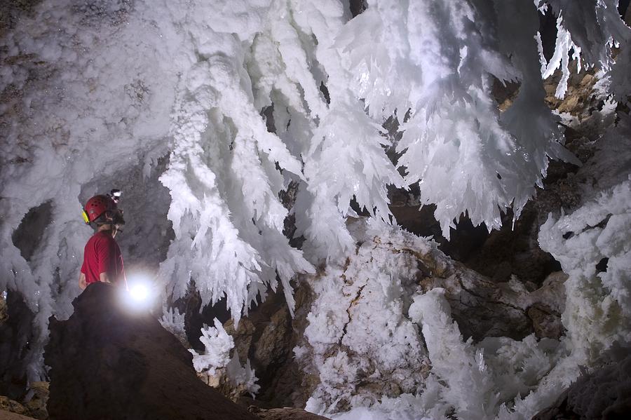 Lechuguilla Cave: Jewel of Branched Underground Cave