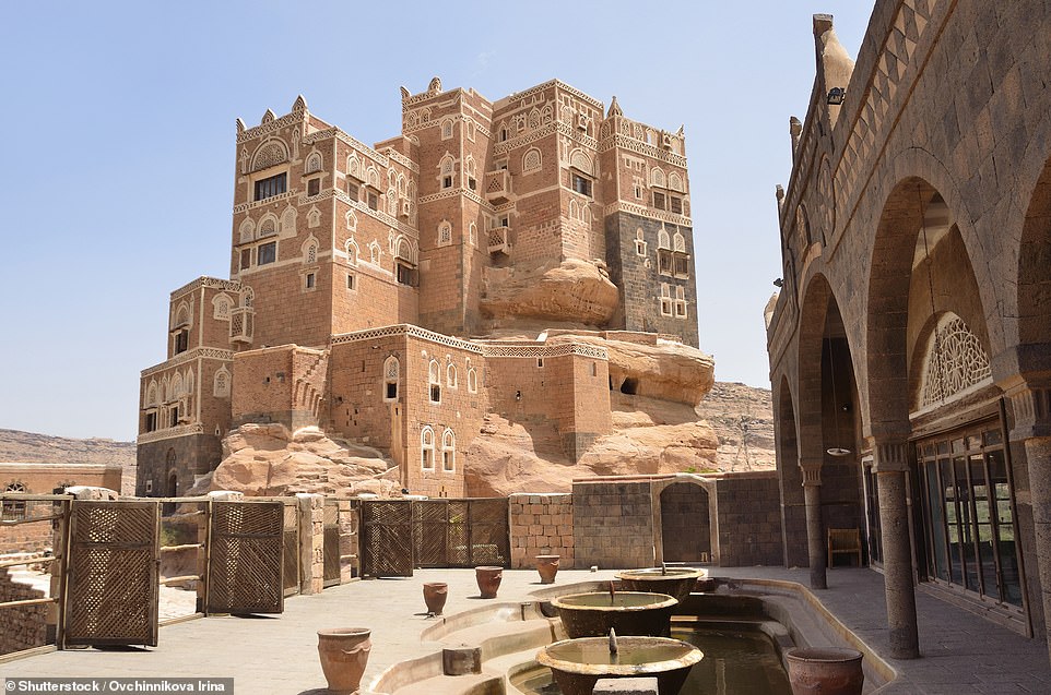 Dar al-Hajar – Yemen’s Spectacular Royal Architecture - Charismatic Planet